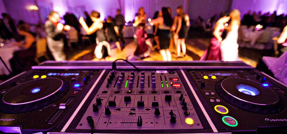 OKC Wedding DJ Logan Pennington - The OKC DJ